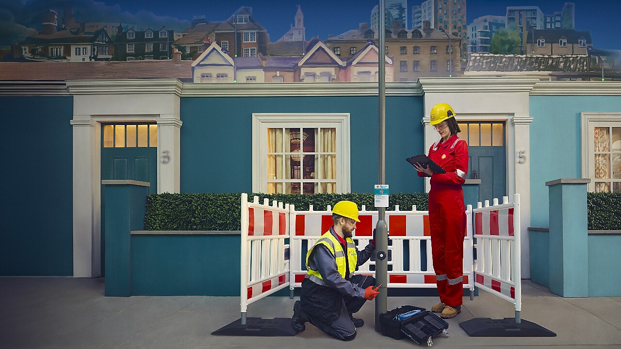 Installing electric vehicle chargers | About Shell UK