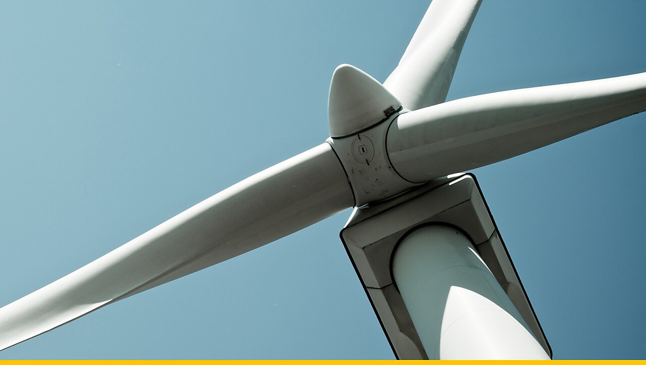 Lubricants for wind power | Shell lubricant solutions | Business