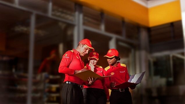 Current or former Shell employee, contractor or dependent | Shell UK